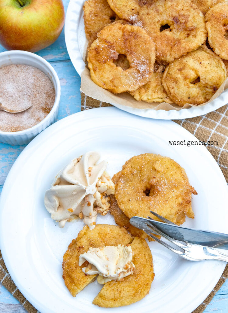 Gebackene Apfelringe mit Zucker & Zimt | waseigenes.com