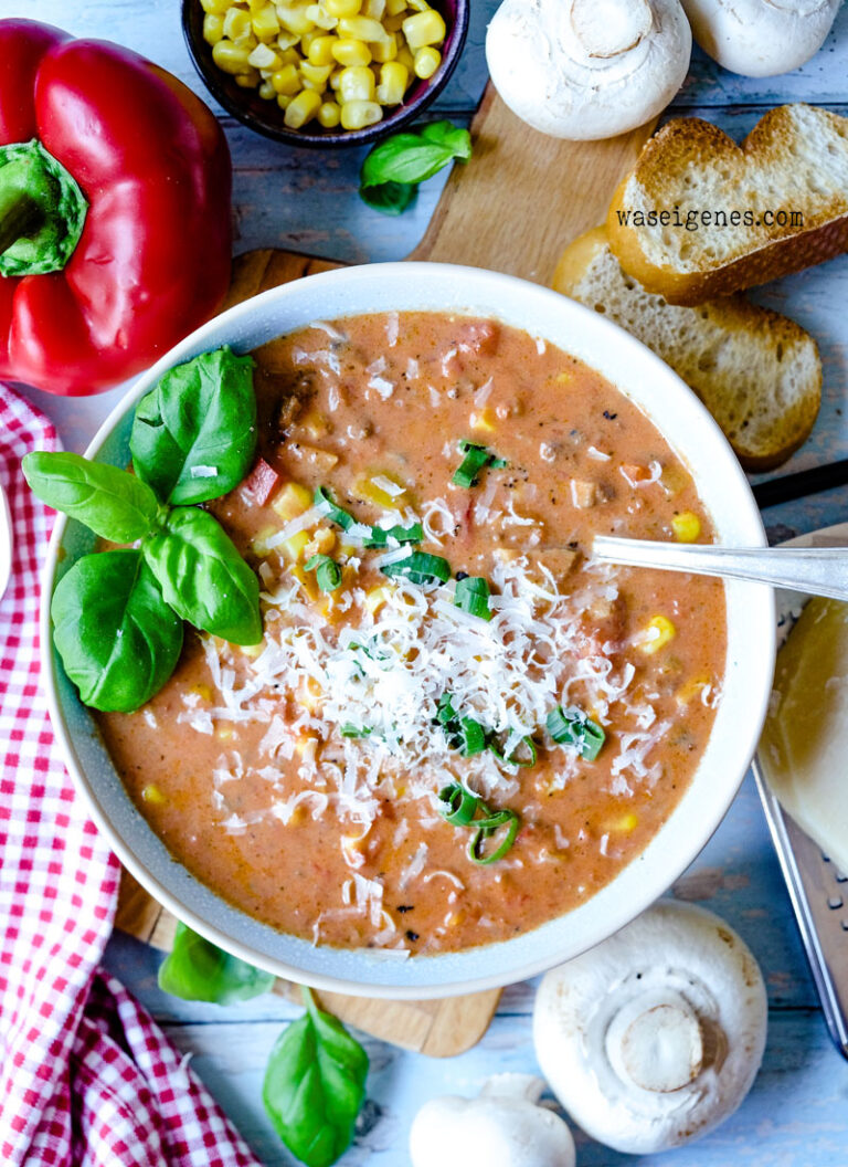 Pizzasuppe Rezept - schnelle und einfache Partysuppe